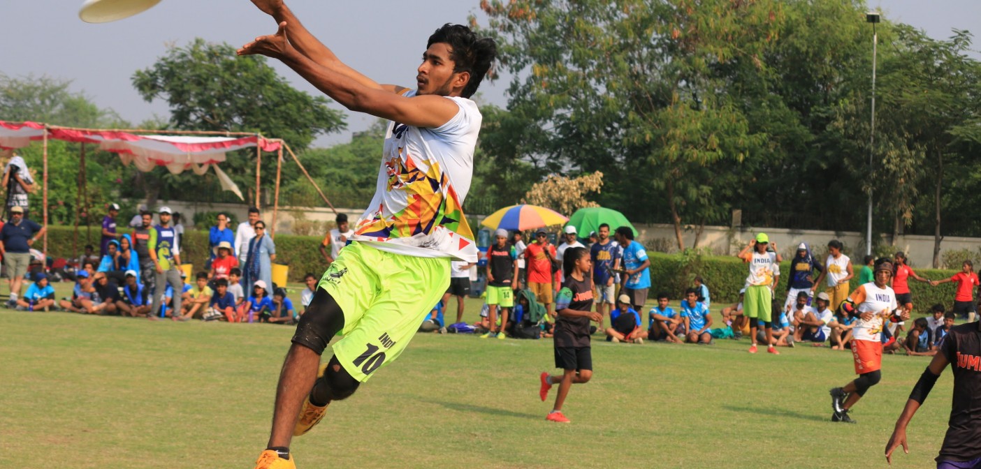 All You Need To Know About Ultimate Frisbee Field Dimensions | Playo